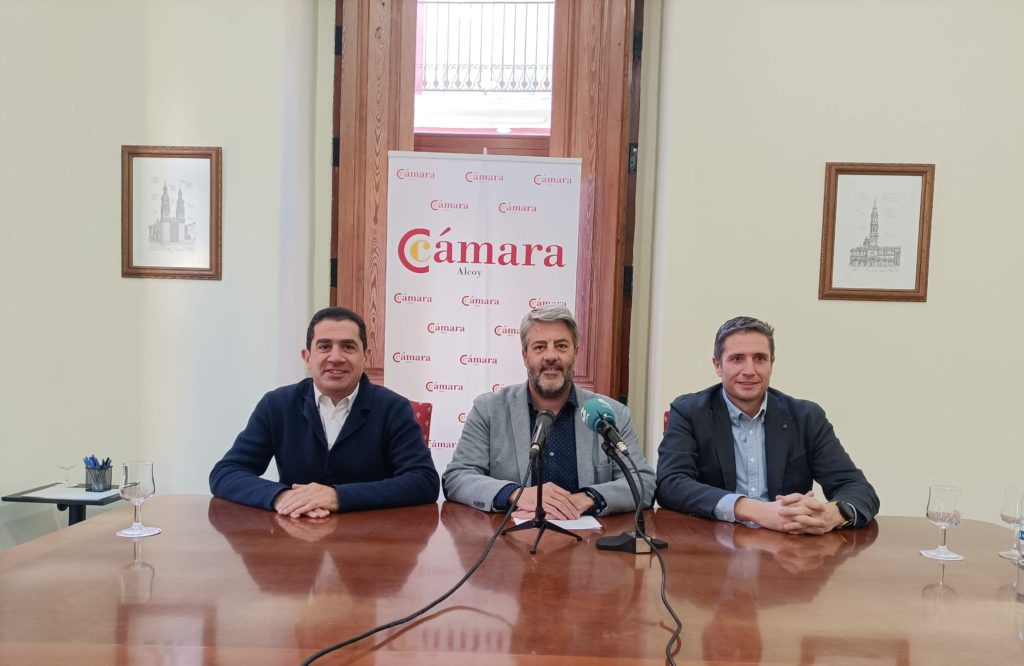 Korott, La Moderna, Radio Alcoy i Lolo, premis Cámara 2023 - El Nostre ...