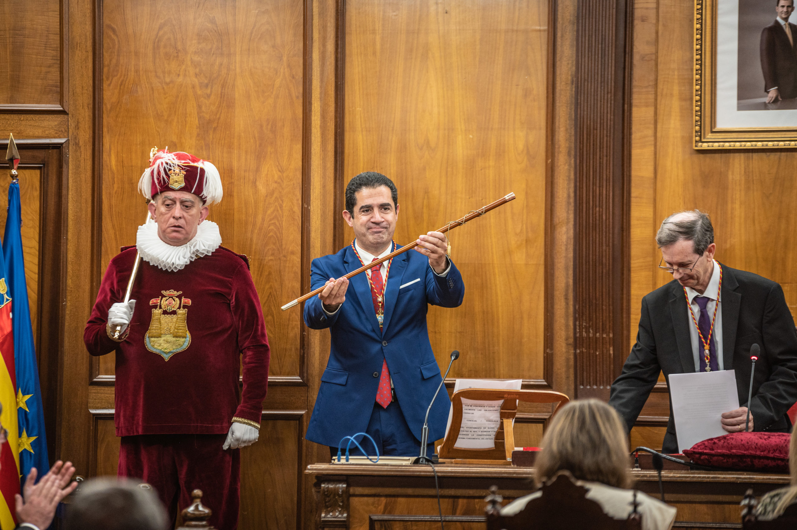 Toni Francés és investit en la seua quarta legislatura com a alcalde ...